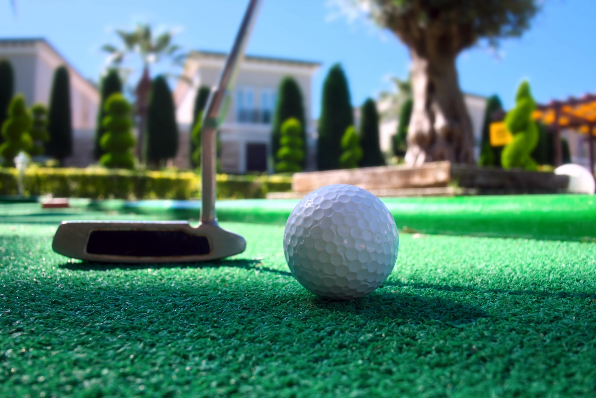 How To Create A Mini Golf Course In Your Backyard Golf Instruction Guide how-to-create-a-mini-golf-course-in-your-backyard-golf-instruction-guide